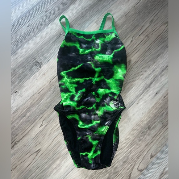 Speedo | Swim | Nwt Speedo Womens Energy Volt Flyback One Piece ...